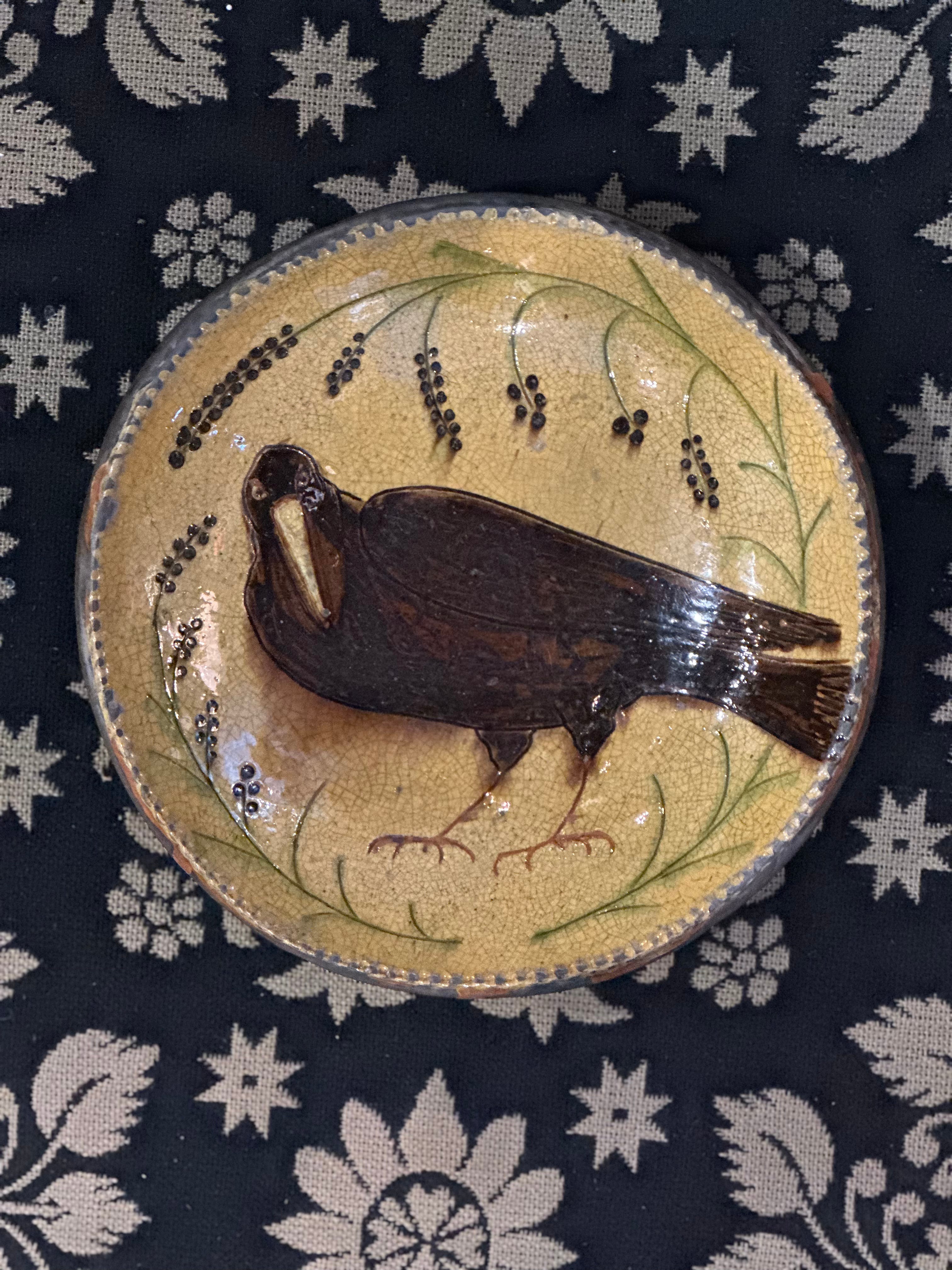Shooner 8.5” Black Bird Plate – Pine Cone Gift Shoppe